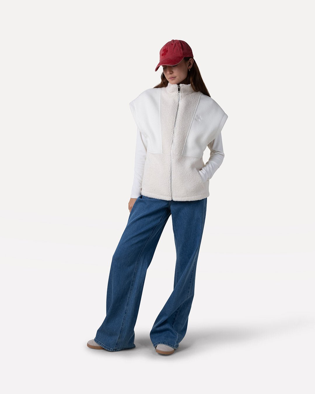 Jennifer Vest – Another-Label